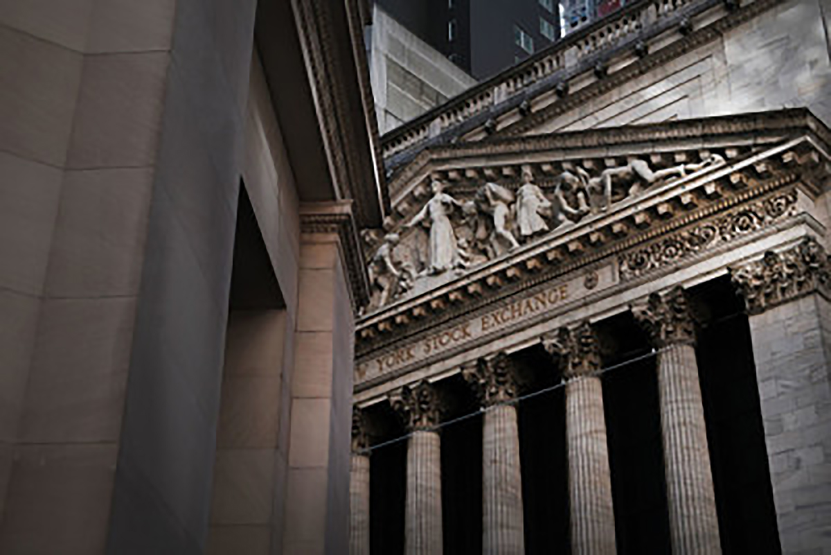 Is the SEC Jeopardizing Financial Analyst Independence? - CFA Institute ...